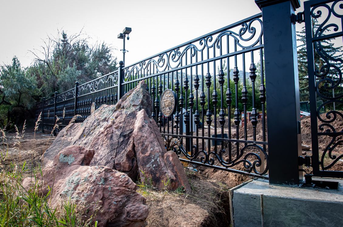 What Materials Are Commonly Used In Iron Work Services, And How Do They ...